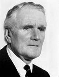DESMOND LLEWELYN
